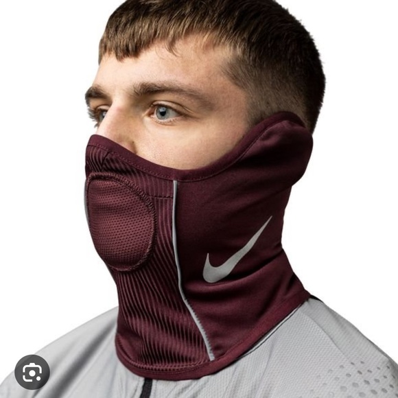 Nike | Accessories | Newnike Strike Snood Winter Warrior Unisex Sm ...